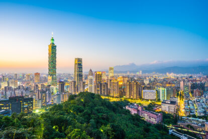 Where is Mandarin spoken? 6 key locations
