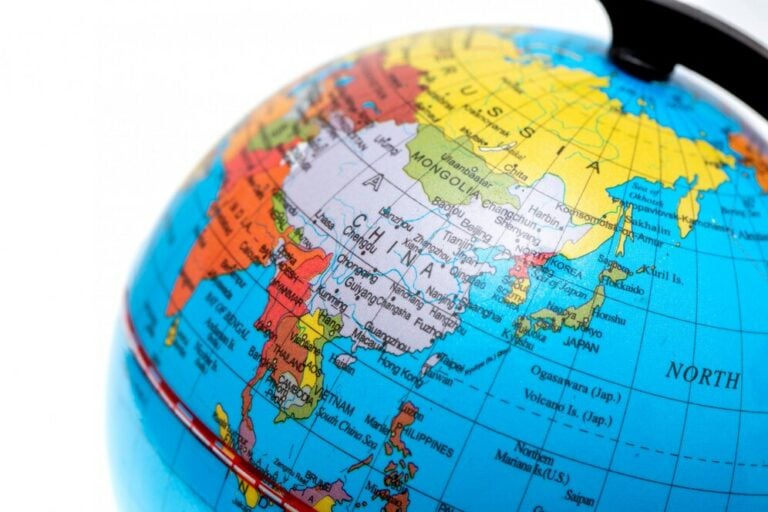 Where is Mandarin spoken? 6 key locations