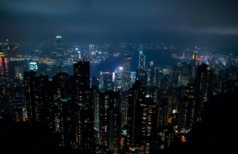 The language of Hong Kong: 7 key facts